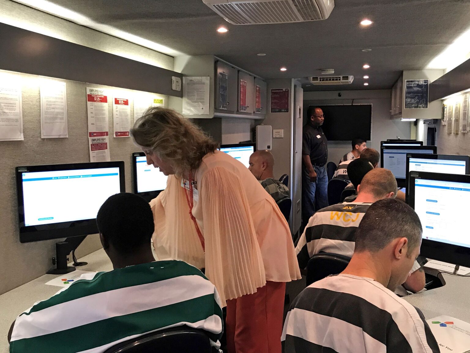 INMATES GET OPPORTUNITY TO PAVE NEW WAY | Walton County Sheriff's ...